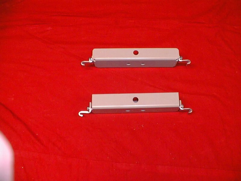 GE SLFC3 Clevis Flatwise Hanger, 400 A, For Use With Spectra Series Low ...